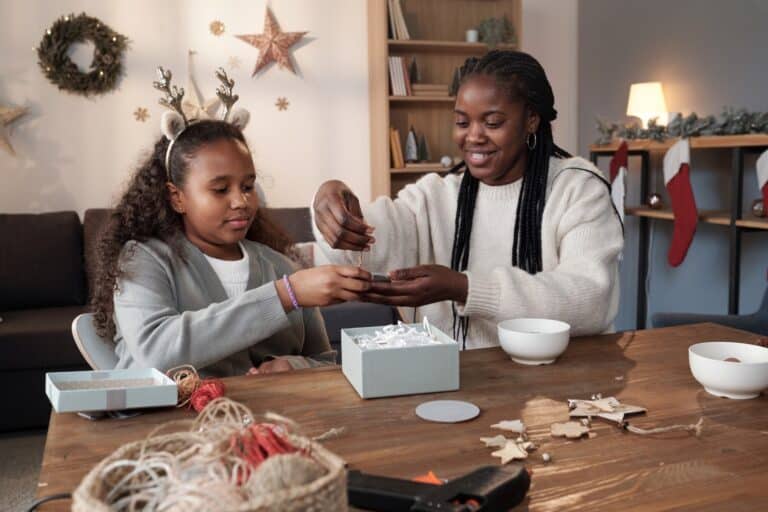 4 Christmas Gift Rule: How We Use it With 5 Kids