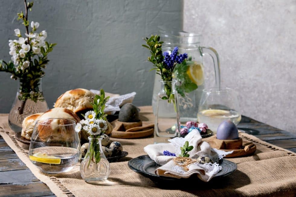 38 Easter Table and Place Setting Ideas